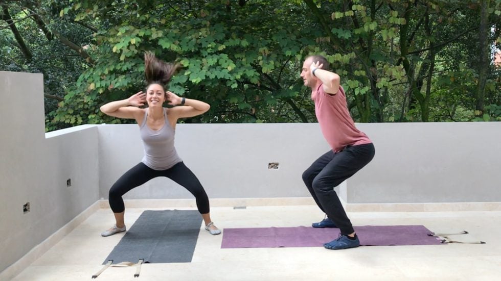 30-Minute Bodyweight Workout for Beginners (Exercise Video Included)